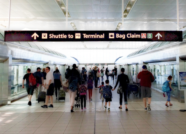 Shuttle-Signage-Blog - SiDisney