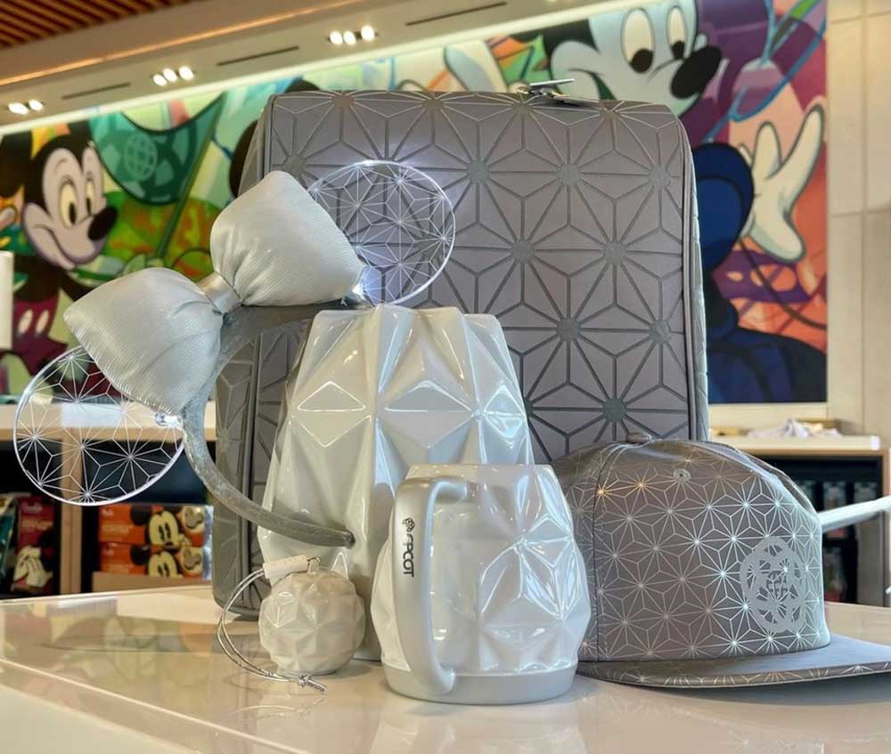 futuristic-gear-merch-creations-shop - SiDisney